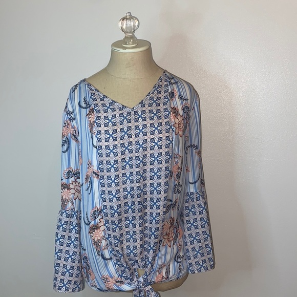 Zac & Rachel | Tops | Zac And Rachel Blouse | Poshmark